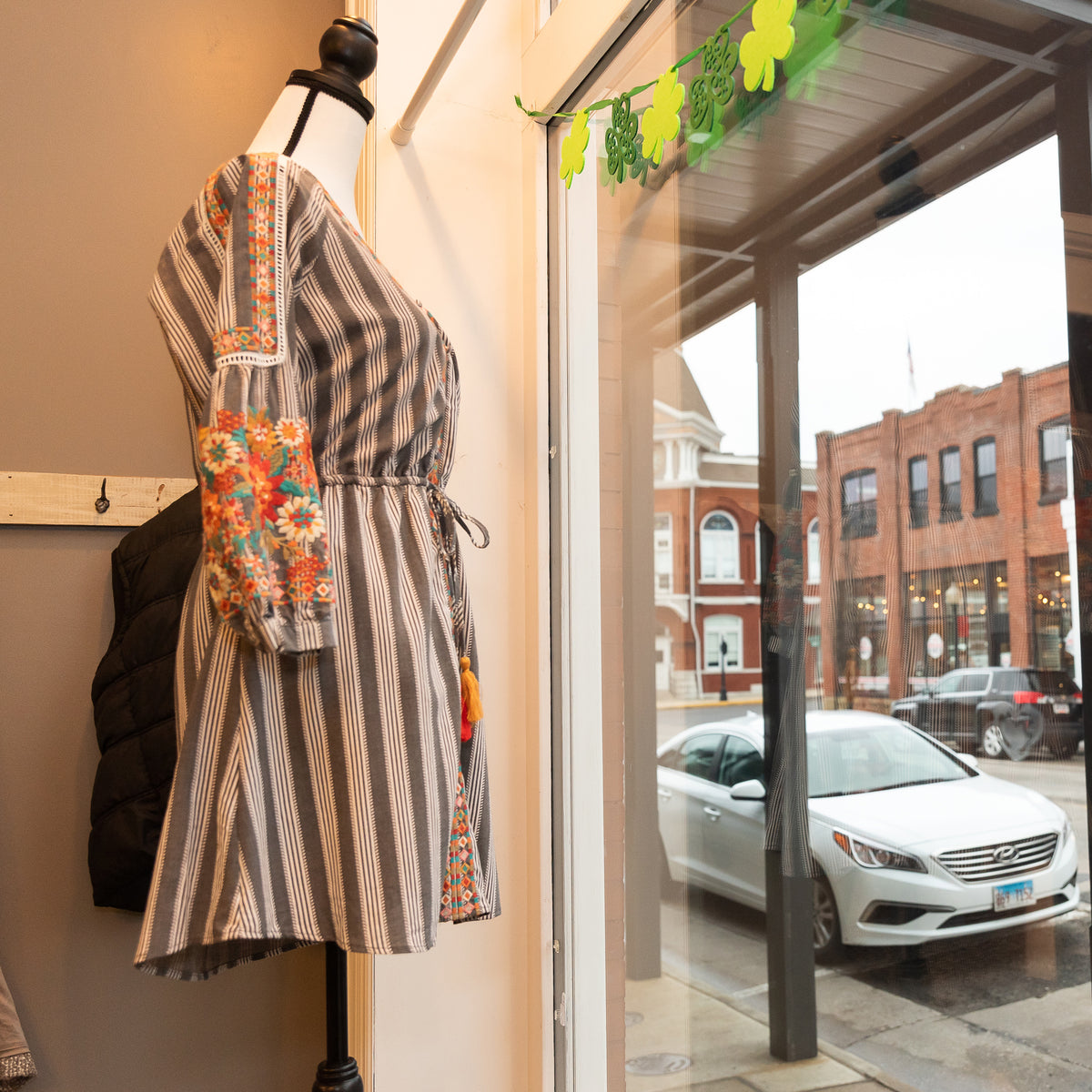 Clothing – The Parlor On Market